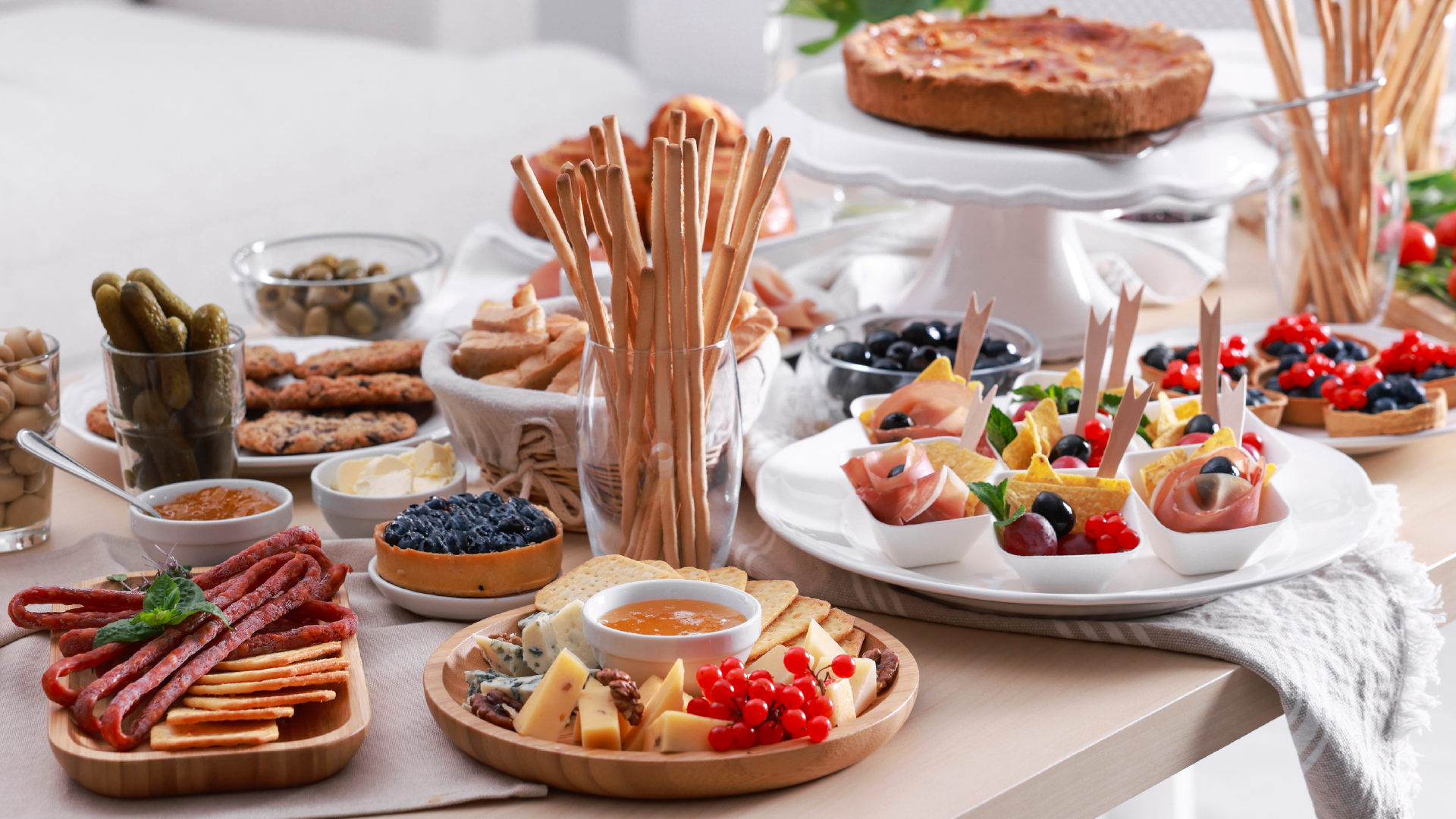 15 Irresistible Open House Food Ideas to Help Sell Listings Faster | REDX